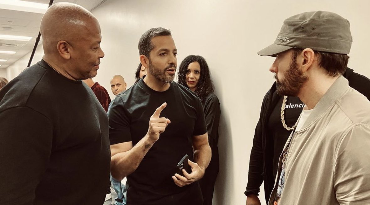 Eminem上上上周和顶级魔术师大卫布莱恩的见面 | LINS BROS. 林氏兄弟